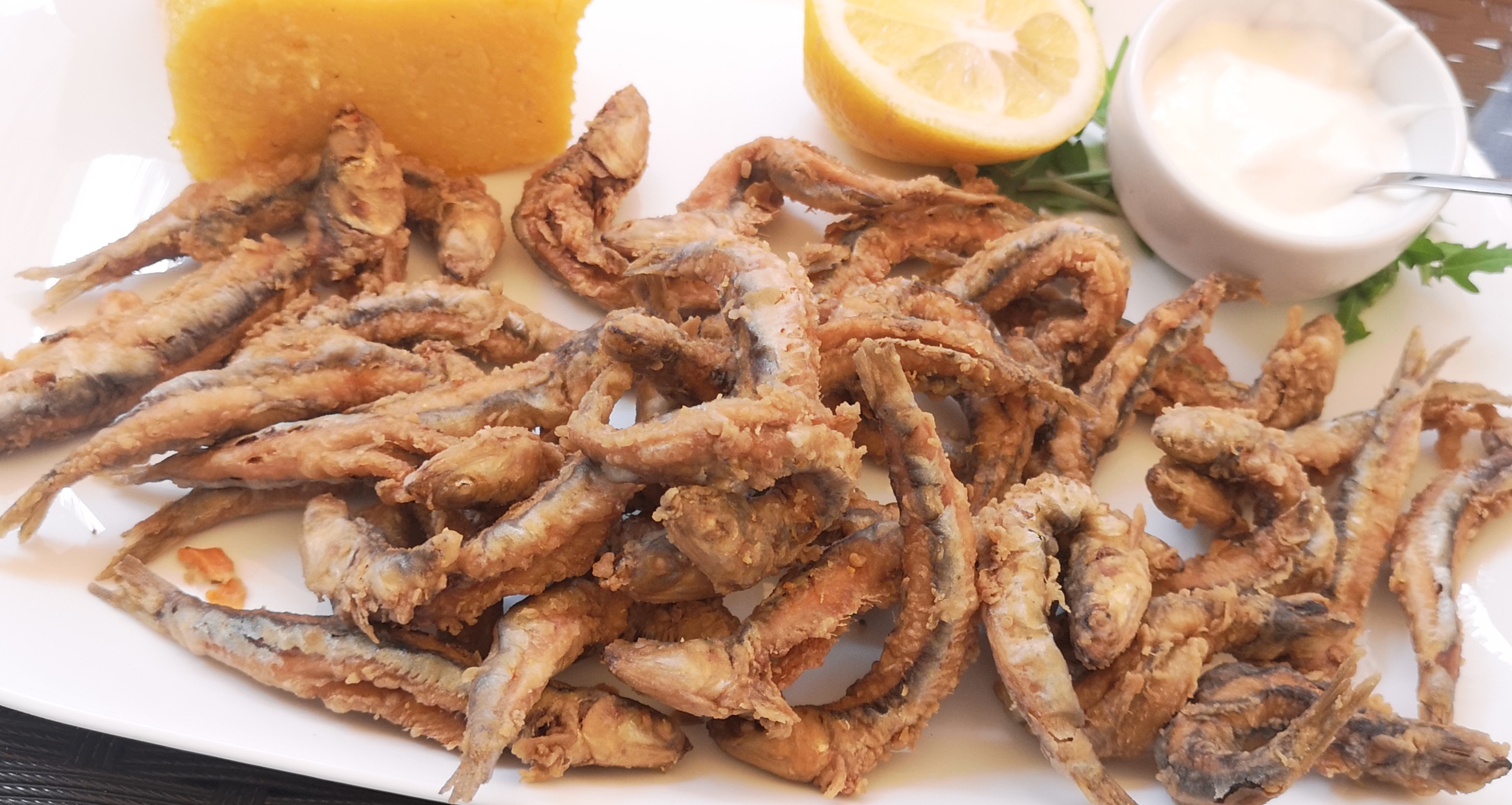 Ghid practic antițeapă: hamsie sau șprot? | Actualitatea 24